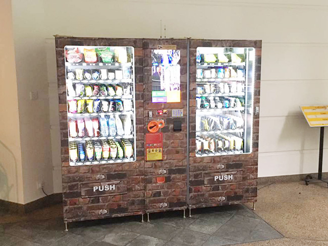 Glass-front Spiral Vending Machine(fd60 Series) | Easy Touch